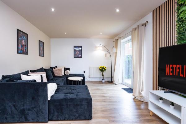 Open Mind Property- 6brhome, Hottub & Free Parking - Isle of Wight