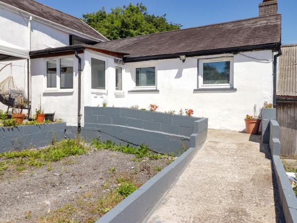 Farm Cottage - Carmarthen