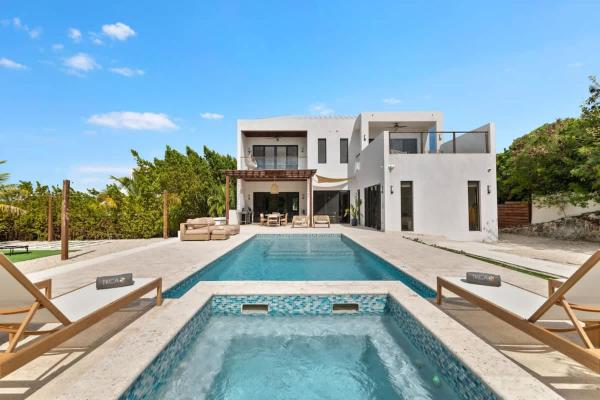 Sea Star Villa - 5 Mins To Long Bay Beach - Turks and Caicos Islands