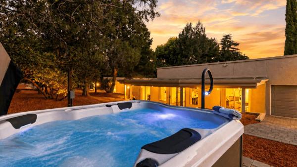 Juniper Hideout By Avantstay - Sedona, AZ