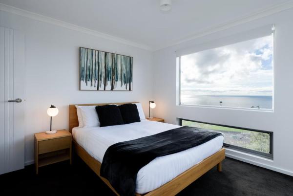 Family-friendly Coastal Home With Ocean Views - Wynyard