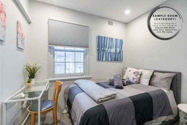 Chic Double Room - Ac - Next To Central Station - Shared Bathroom - Lane Cove