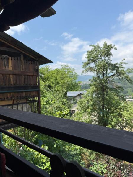 Sant House Dilijan - Armenia