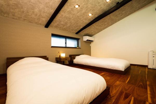 Machiya Izumi Goyo Modern Japanese-style Townhouse - Kyoto