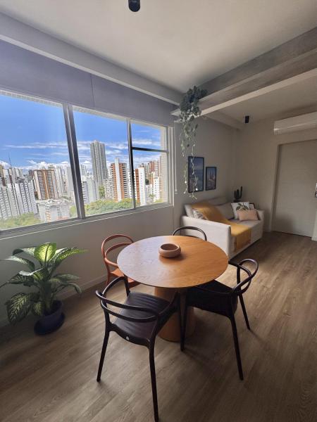 Quarto E Sala No Coração Da Barra - Salvador