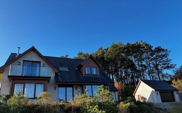 Thistle Do - Arisaig