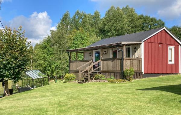 Nice Home In Sävsjö With Wifi - Vrigstad