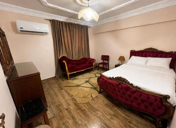 Gold Luxury Apartment In Cairo Egypt Next To The National Museum Of Egyptian Civilization In Central Cairo Old Cairo Close To Fustat Gardens - Cairo