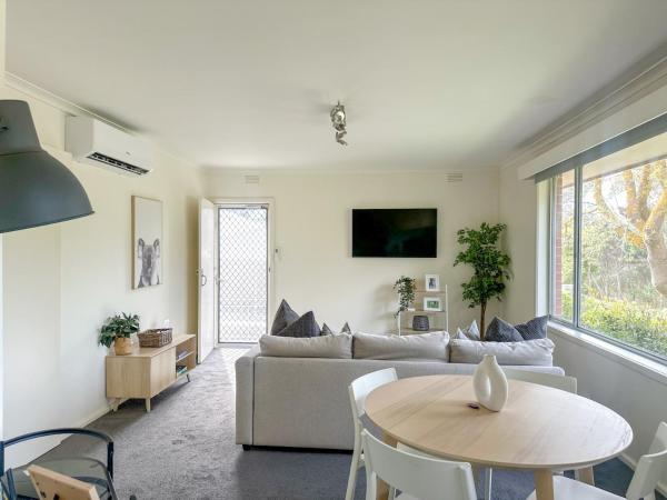 Cozy & Spacious Family Unit Mt Martha - Red Hill