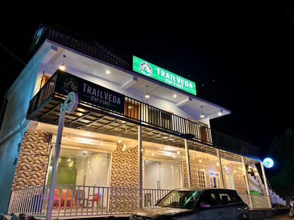 Trailveda Stay - Dhanaulti