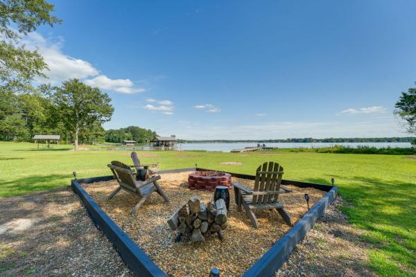 'Cast A Line Cabin' W/ Dock On Weiss Lake - Alabama