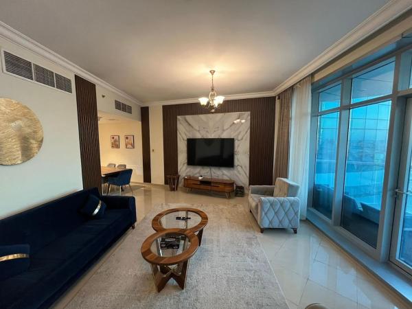 Ultimate Sea-front Luxury! - Ajman