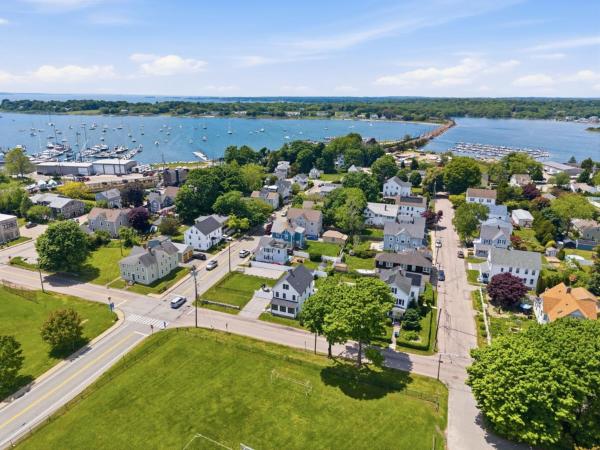 Historic Harbor House 5br Stonington Borough Home Near Mystic - Stonington, CT