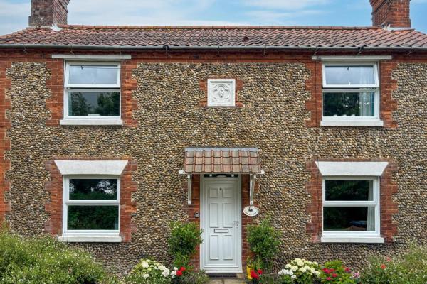 4 Bed In Sharrington Oc-o37499 - Blakeney
