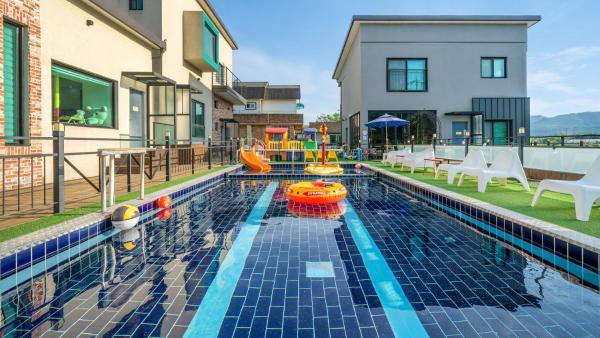 Gapyeong Ttonggangaji Kids Poolvilla - Corea del Sur