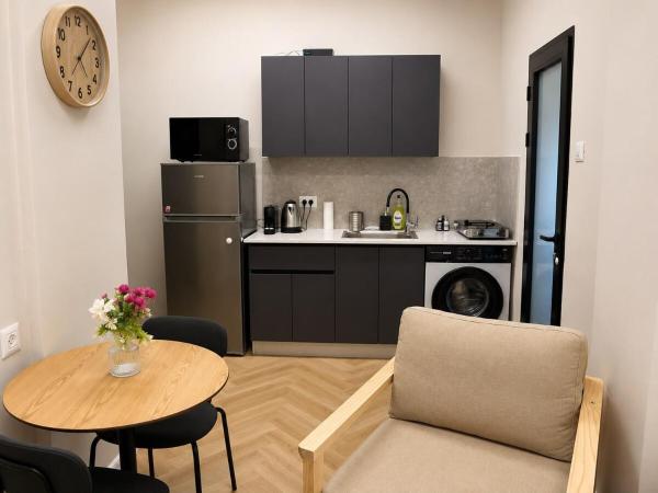 Apartment In Historic Haifa Hadar - 이스라엘