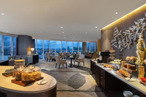 Meliá Makassar - Makassar