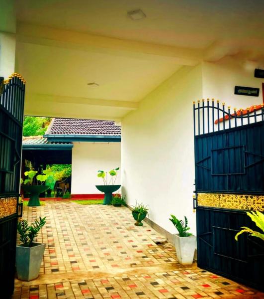 Sausiri Villa - Hikkaduwa