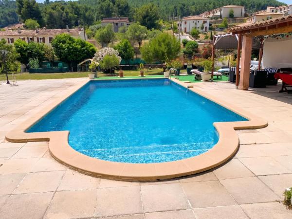 Appartement Avec Piscine Partagée à Roquefort-la-bédoule - 50m² - Carnoux-en-Provence
