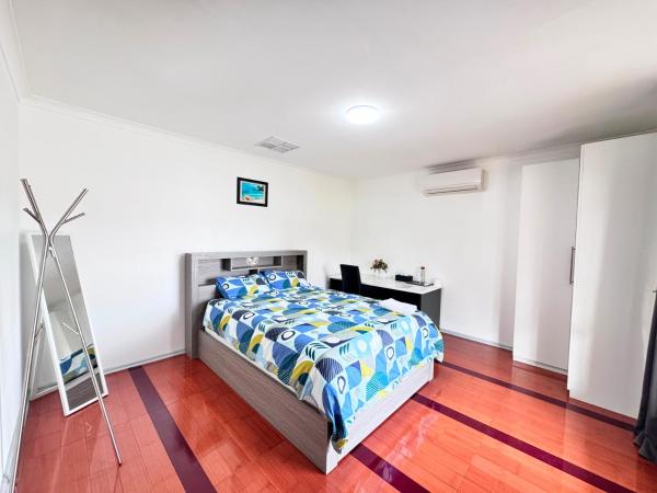 Tiffany's Homestay - Belmont