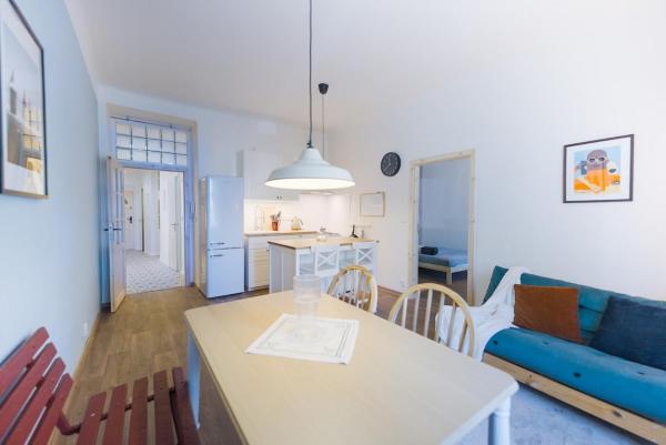 Symphony Apartment Close To The Historic Pilsen Center With Self Check In - Pilsen