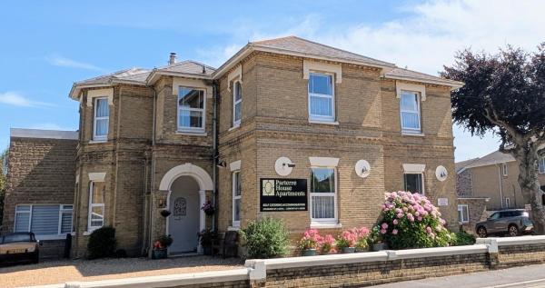 Parterre Holiday Apartments - Shanklin