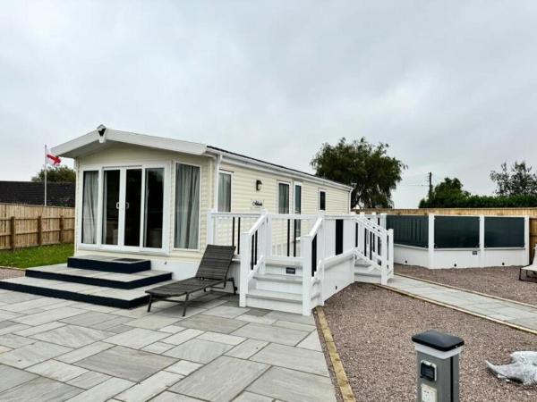 The Kings Head Pride Touring Park - Chapel Saint Leonards
