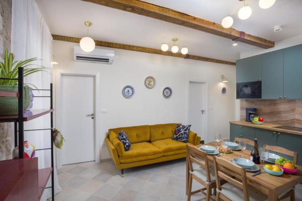 Violet Palace Apartment - Skradin