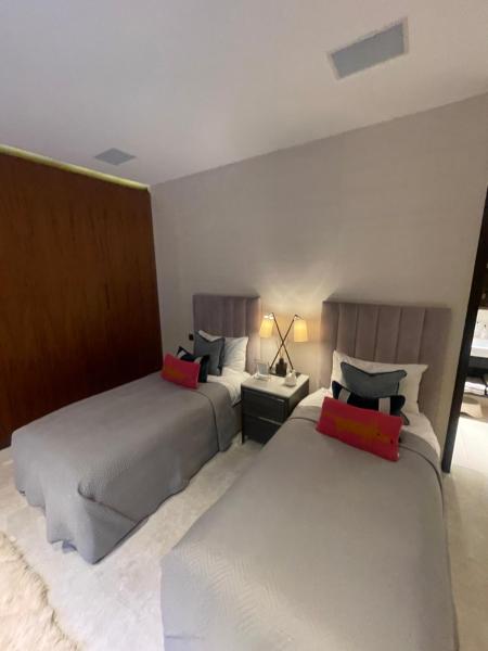 Saint Peter Hotel - Barnet