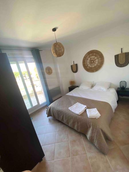 Spacious 3-room Apartment - Puget-sur-Argens