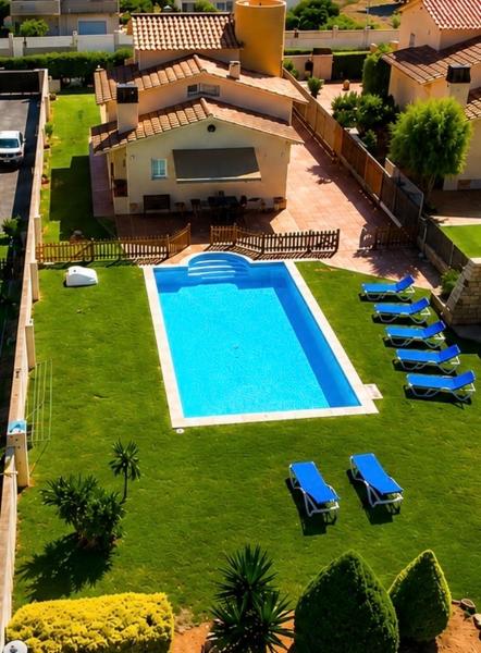 Villa Neus Barà, Jardín Y Piscina Privada - Coma-ruga