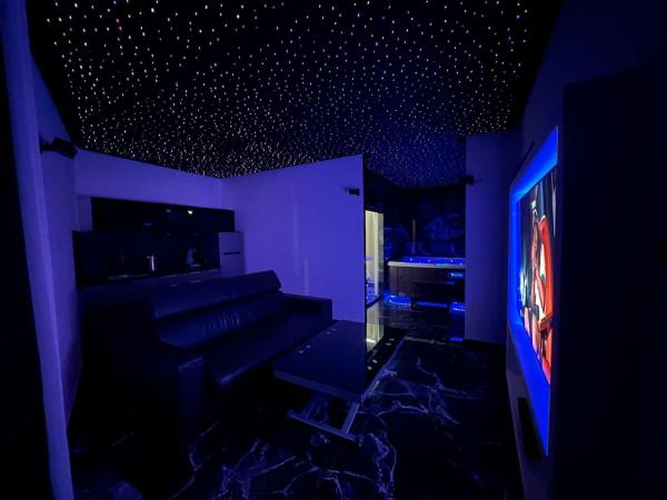 Suite Astra - Spa Prive - Cinéma Privé - Aubagne