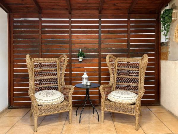 Arithea Hidden Seaside Heritage 2br Suite - Chypre