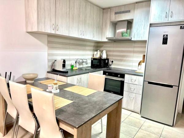 Arithea Hidden Seaside Heritage 2br Suite - Paphos