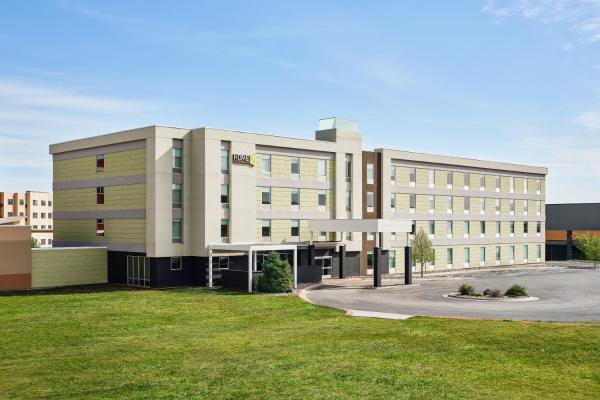 Home2 Suites By Hilton Rapid City - Rapid City, SD