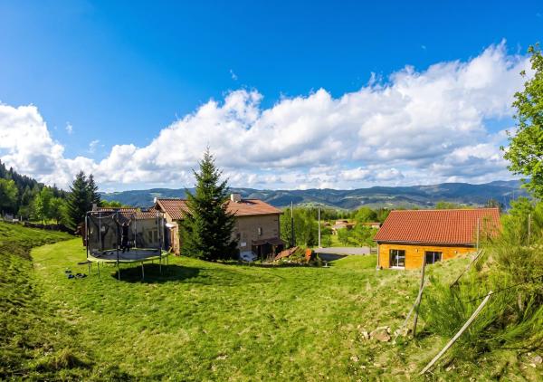 Maison Avec Sauna à Saint-sauveur-en-rue, 60 M² - Saint-Genest-Malifaux