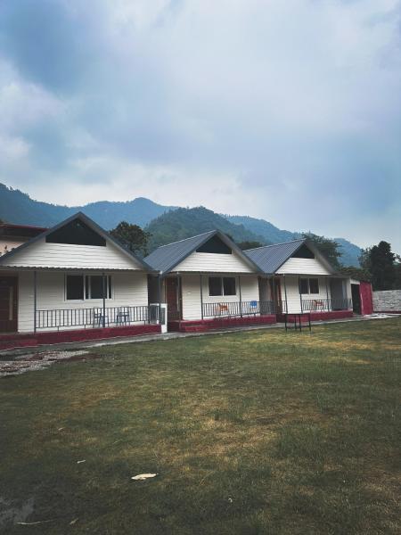 Petals Nest - Dehradun