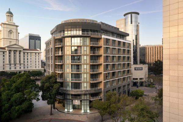 Protea Hotel By Marriott Cape Town North Wharf - Camps Bay
