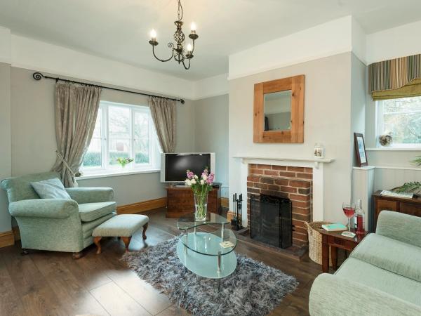 Horseshoe House - Ukc2743 - Norfolk