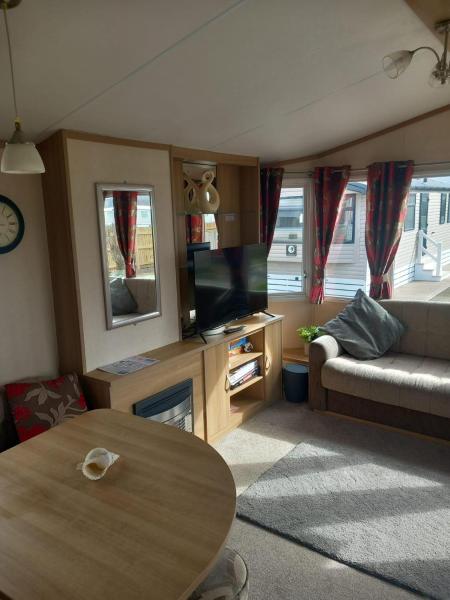 Spacious 8 Berth Caravan At Ty Mawr Holiday Park, North Wales Ref 86020d - Gwynedd