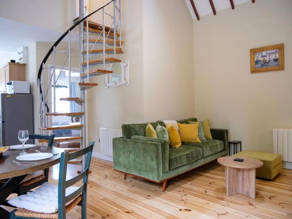 Central Dingle Cottage - An Daingean