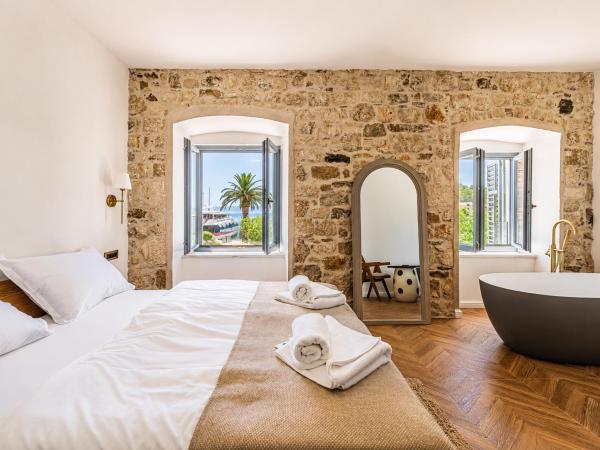 Heritage Hotel Casa Blanka - Makarska