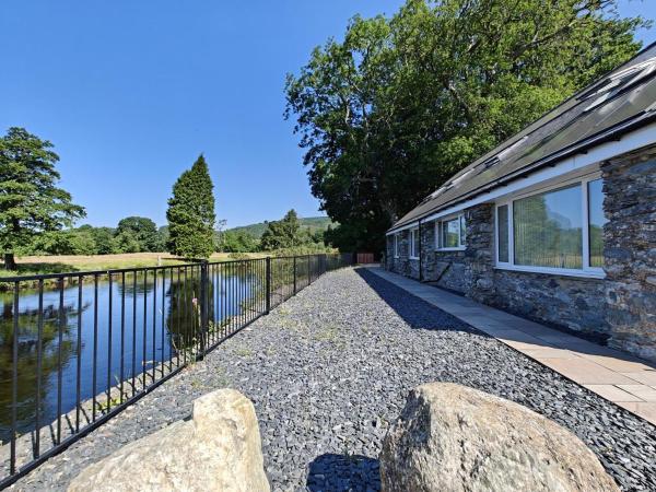 5 Bed In Llandderfel Oc-b45562 - Bala