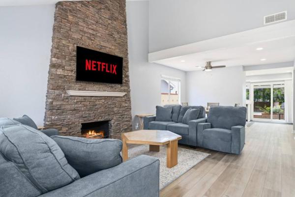 Mission Viego 3br Modern Home - Rancho Santa Margarita, CA