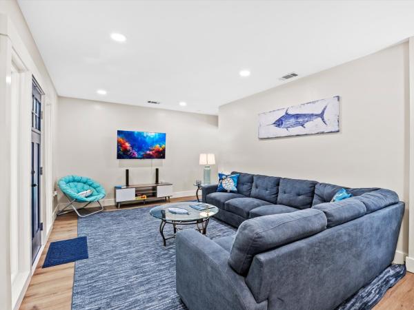 Modern Coastal Cottage Near Destin & Beaches - Niceville, FL