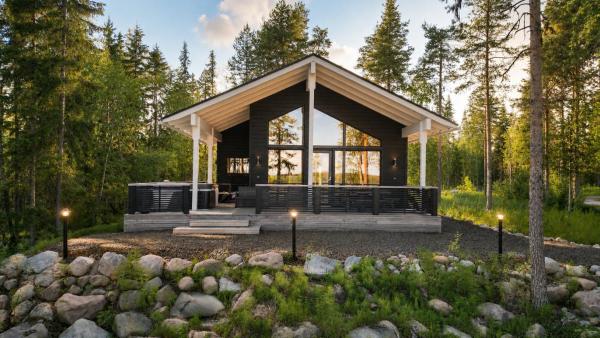 Norvamaja With A Lake View, Sauna And Jacuzzi - Rovaniemi