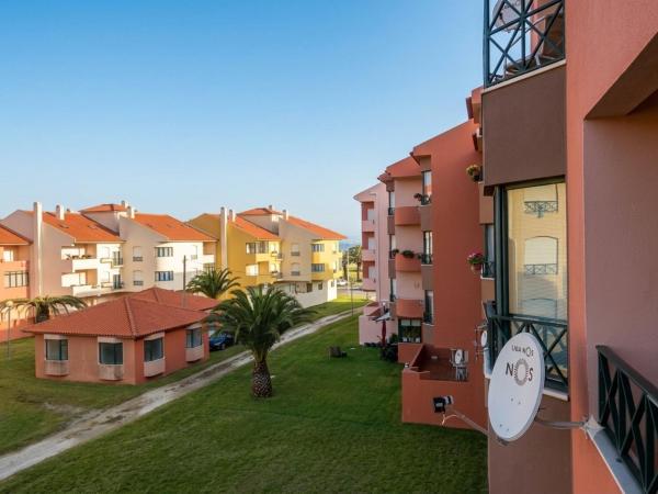 Swordfish Beach Escape Apartment - Peniche