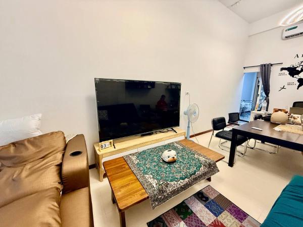 Full Private House In Heart Of Pattaya, 2 Min To Beach - Pattaya