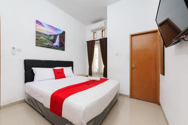 Reddoorz @ Jalan Danau Limboto - Malang