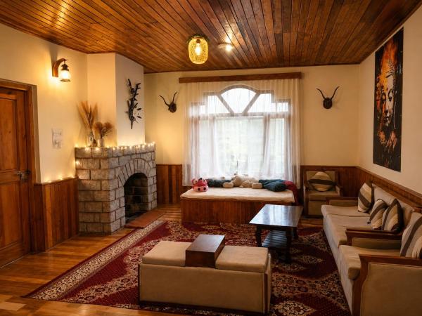 Snow Peaks & Valley Views, Pet-friendly, Hallan - Lahaul And Spiti
